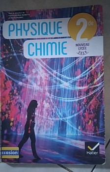 Livre de Physique-Chimie 2nd lycée Kessel à Djibouti