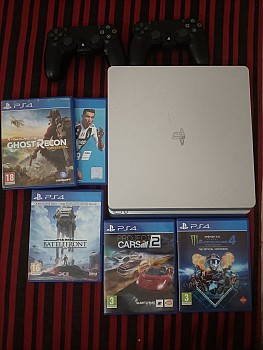 Console Playstation 4 édition limitée à Djibouti