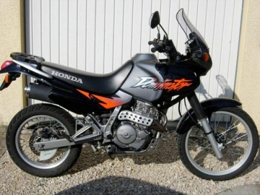 Honda dominator 650cc à Djibouti