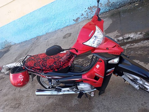 Moto Jincheng 110-19P à Djibouti