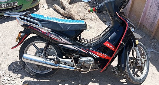 Moto Jincheng 110 Noire en Bon État - Prix Négociable à Djibouti